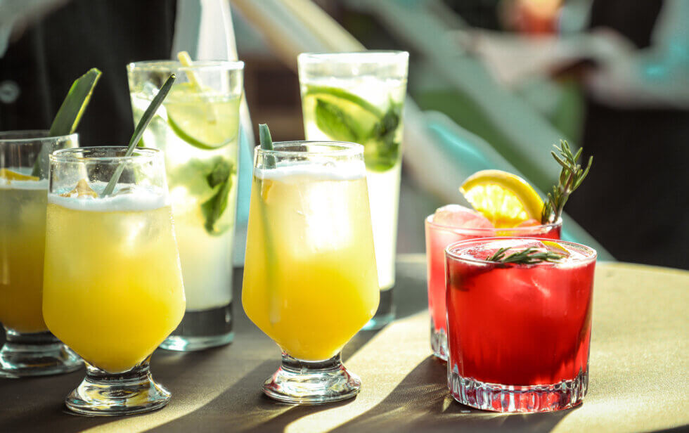 3 Cócteles con Vodka para preparar en casa - MOBAR